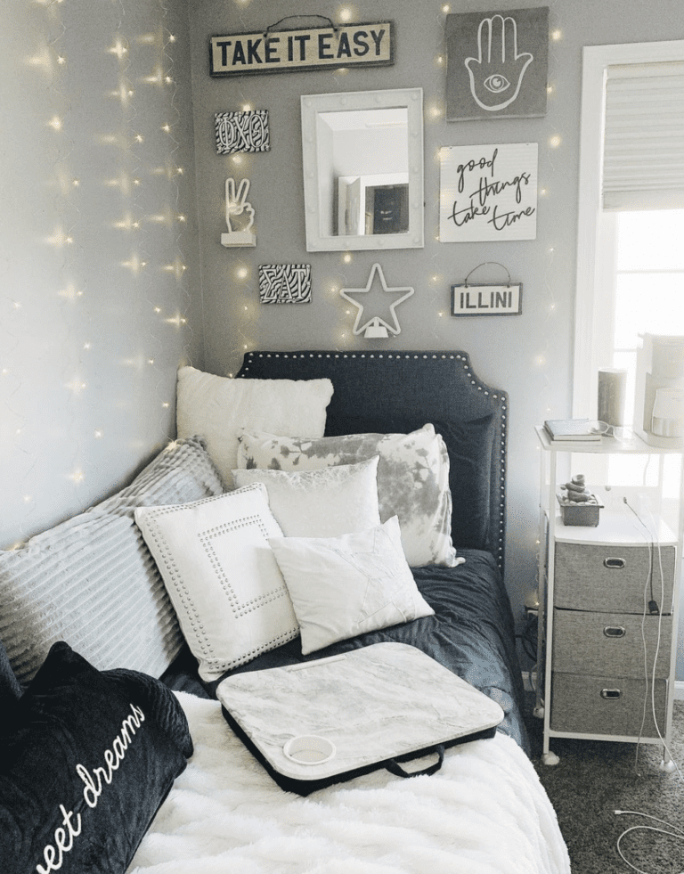 20 Adorable Single Dorm Room Ideas To Maximize Your Space - Cassidy Lucille